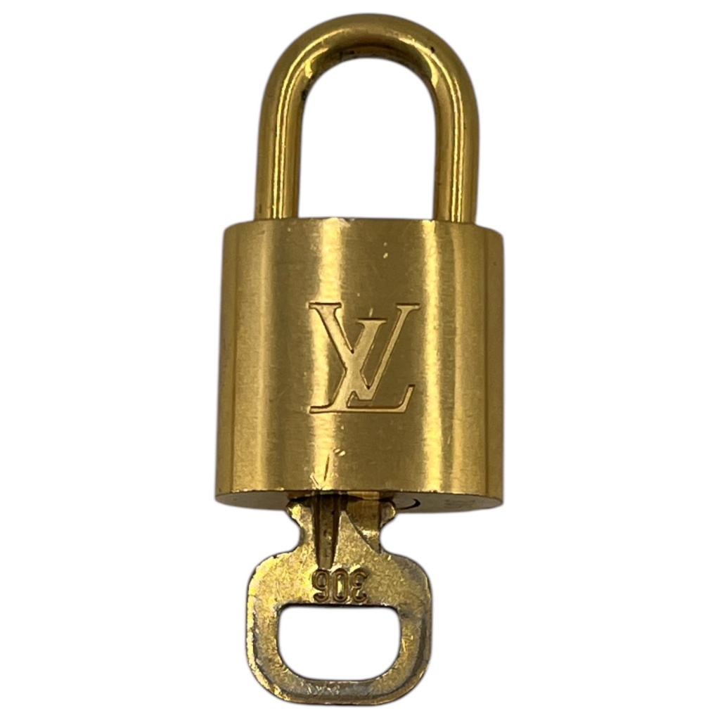 Louis Vuitton Padlock No. 306 - I Love Handbags